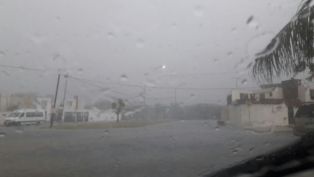 Lluvia Deja Accidentes Y Caos En La Metrópoli Regia 3666
