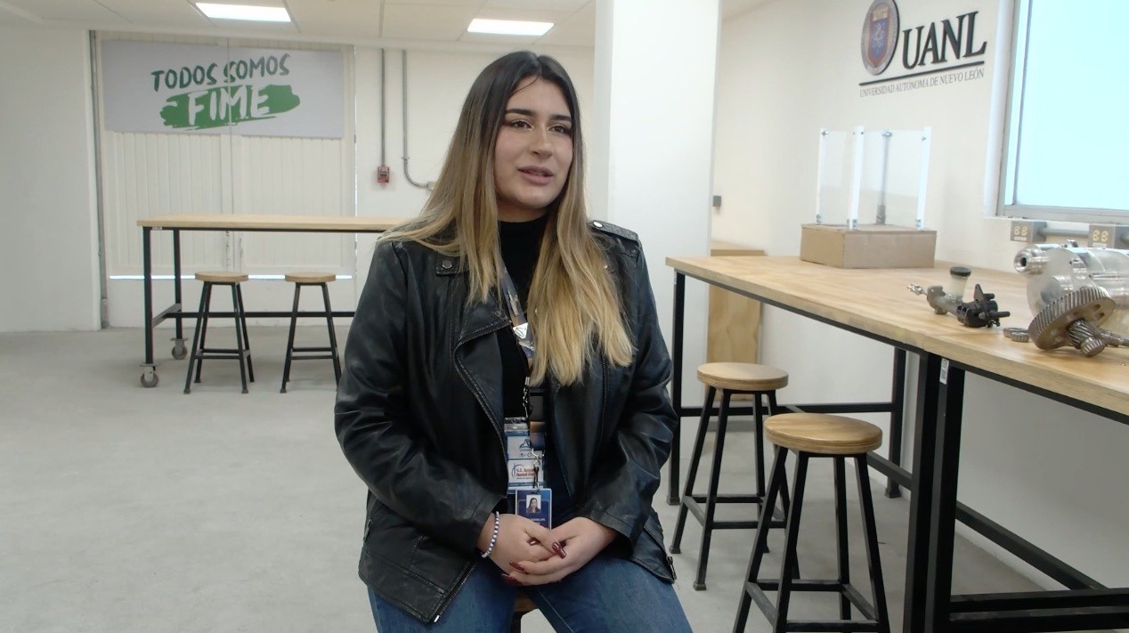 Experimenta alumna de FIME entrenamiento de un astronauta