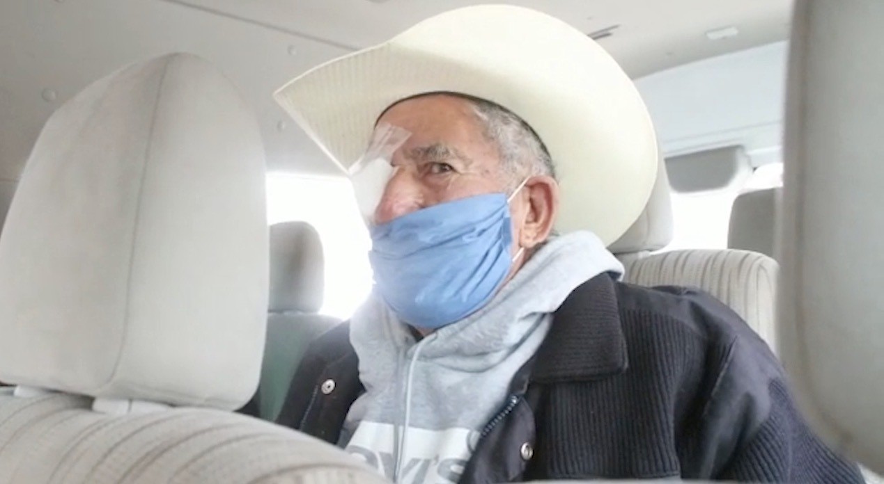 Don Chilo va por otra exitosa operación de catarata