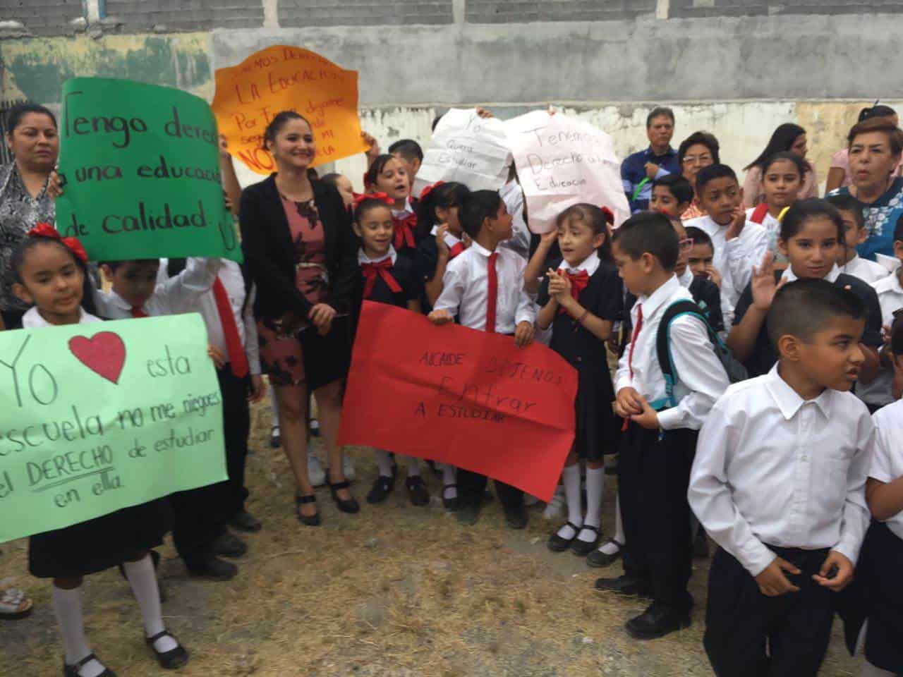 Clausuran escuela Cendi 12 y dejan a 110 niños sin clases