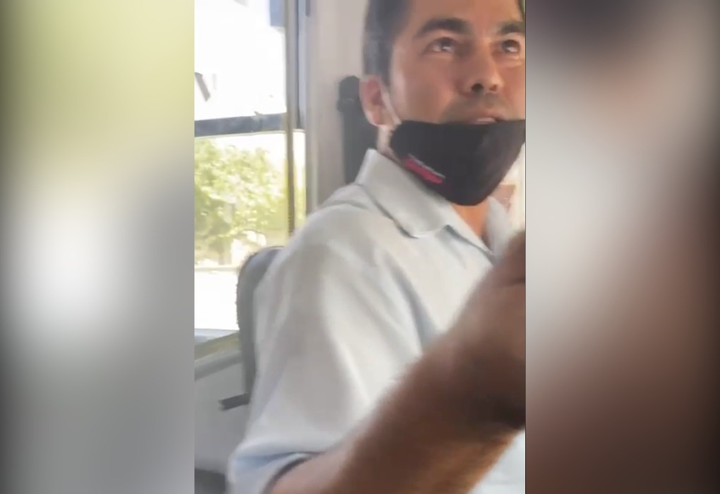 Chofer de ruta trata de obligar a joven a pagar $15 pesos