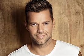 Lleva Ricky Martin al éxtasis a 40 mil personas en el Estadio Azteca